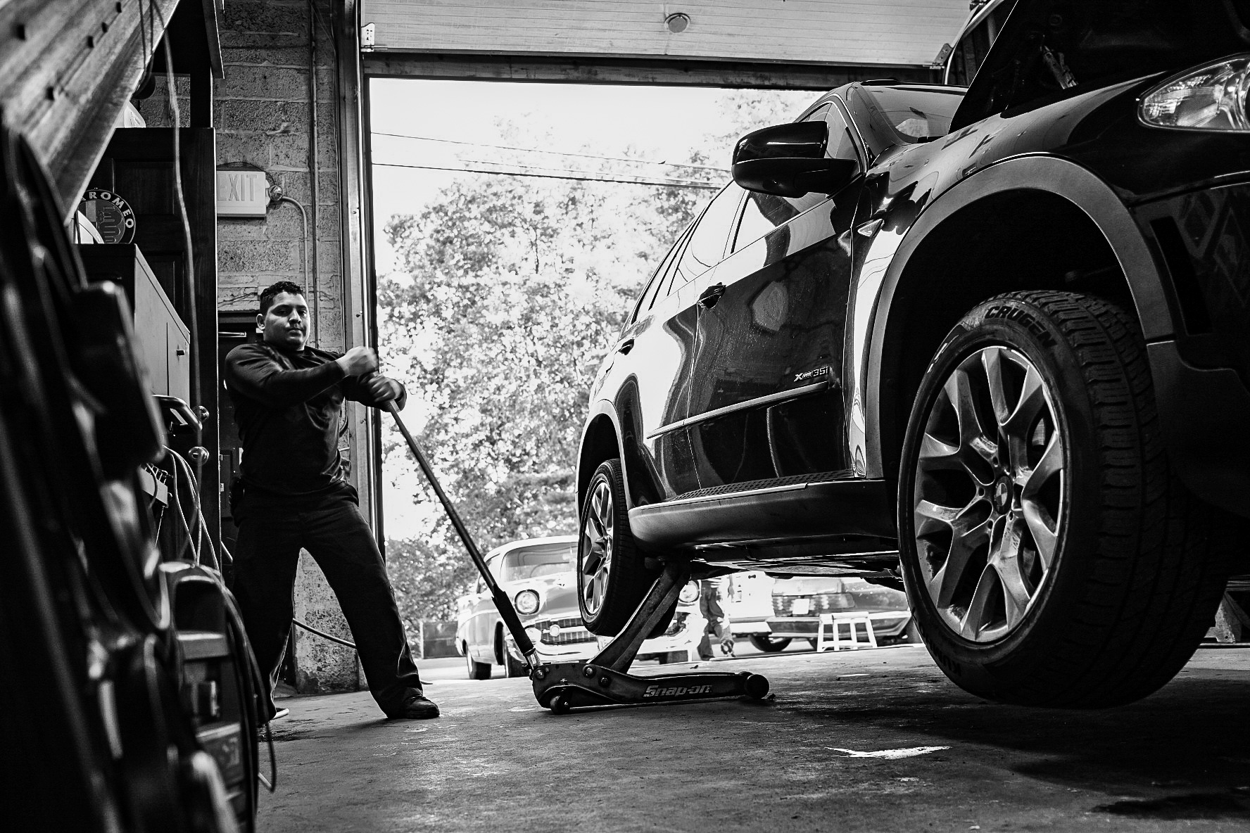 IMG Auto Service | German Car Specialists | New Jersey Mechanics