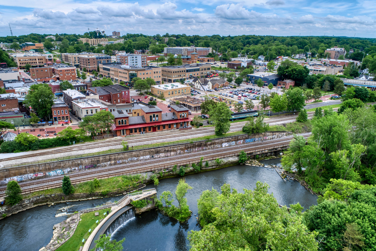Specials & Packages | Kent State Hotel